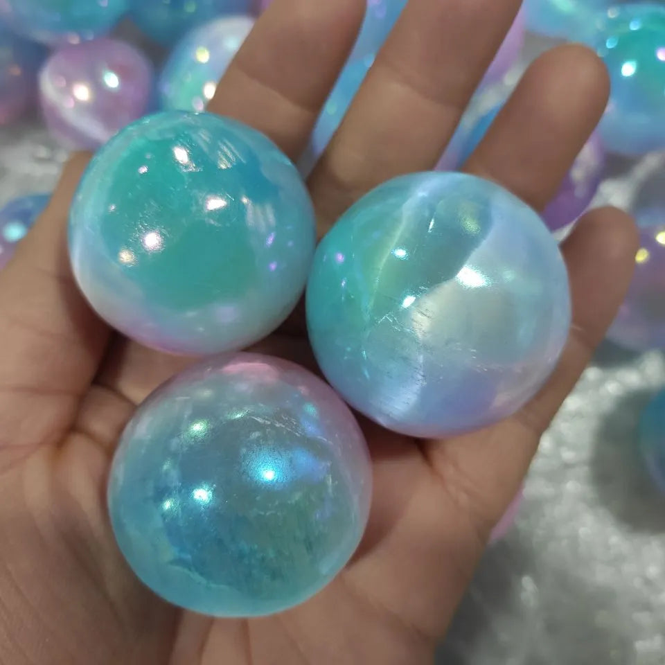 What is Blue selenite? | Properties & Spiritual Uses – Loveselenite