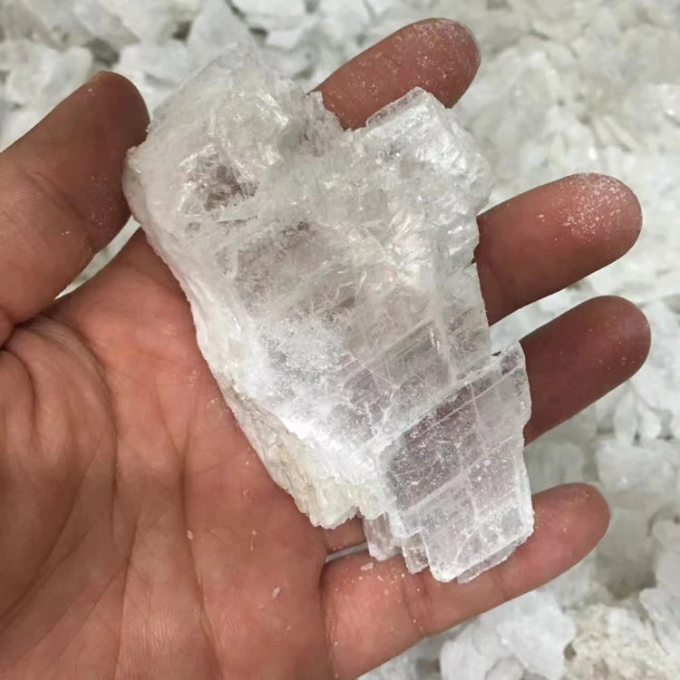 Raw selenite crystal | Loveselenite